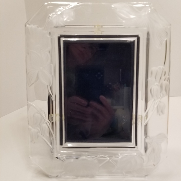 Mikasa | Accents | Mikasa Crystal Picture Frame Frosted Lily Of The ...